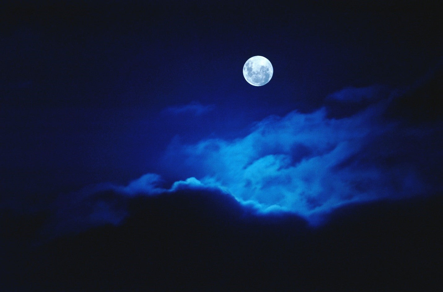The Full Blue Moon: August 30, 2023 – MydnytBlu