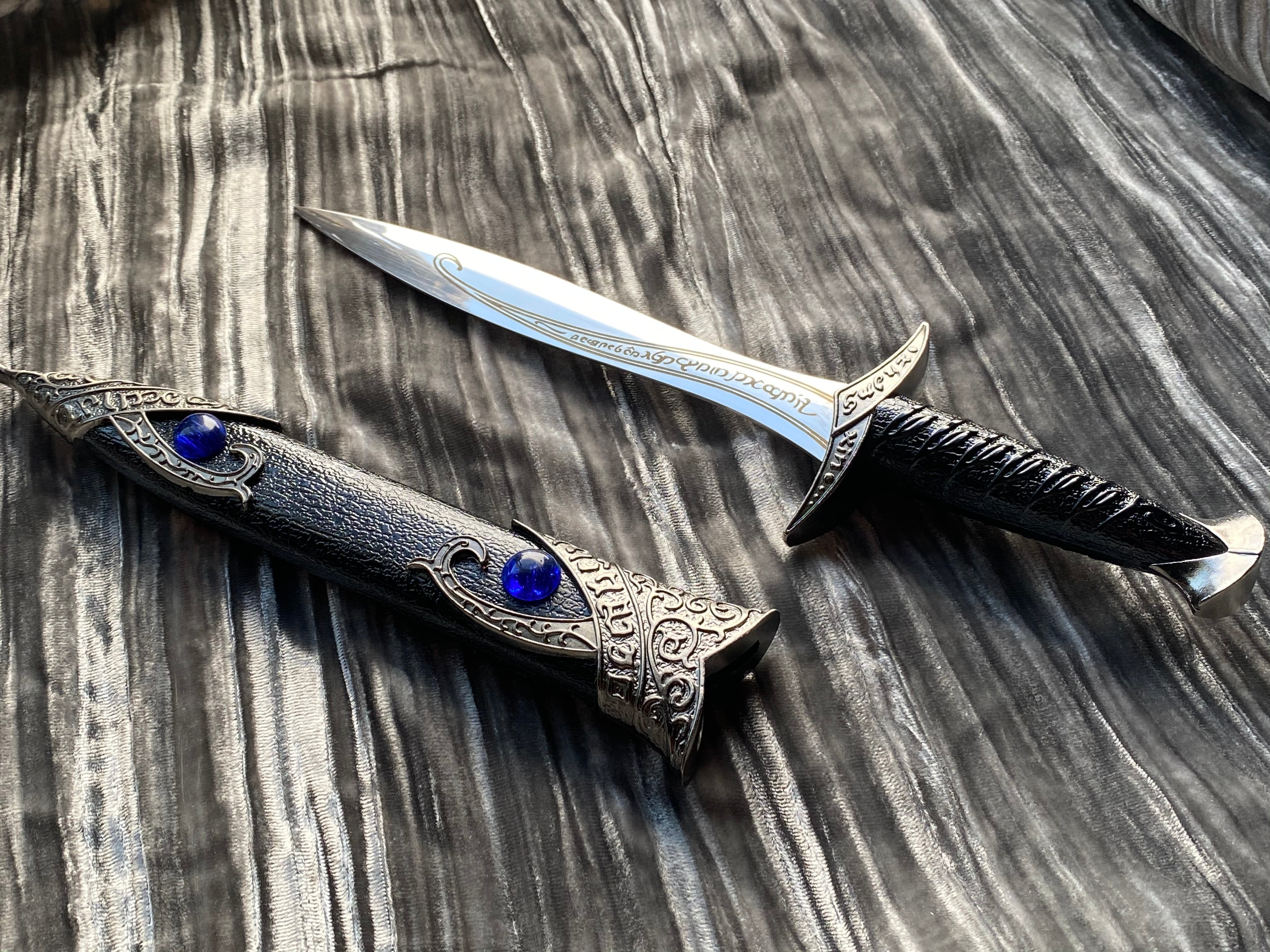 Elvish Blade - Blue Glass – MydnytBlu
